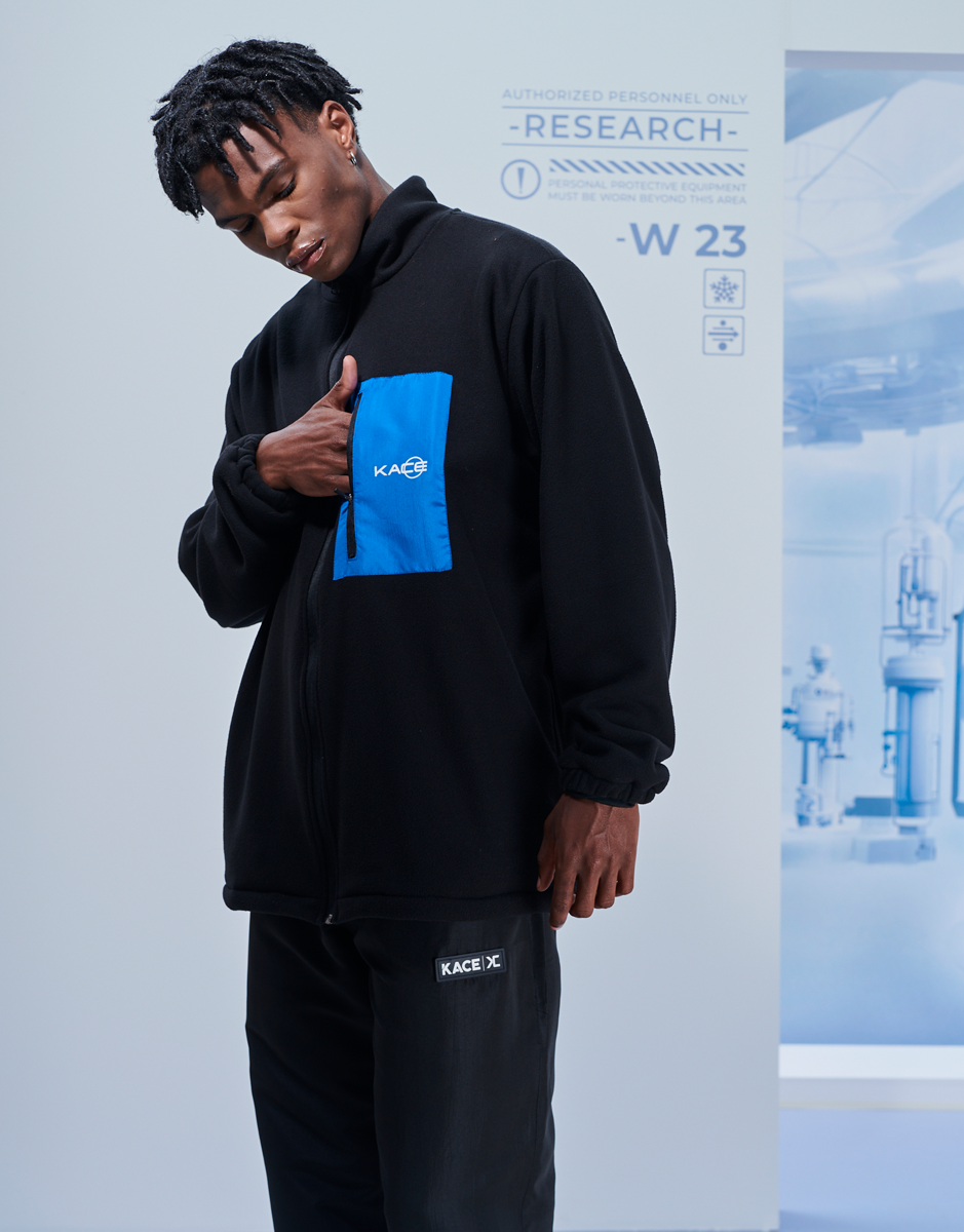 Jaqueta Gola Alta Thermo Fleece Preta Research Kace | KACE